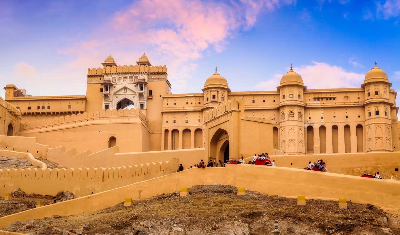 The Rajput city - Jaipur 2 Nights 3 Days Holiday Tour Package |Flamingo ...