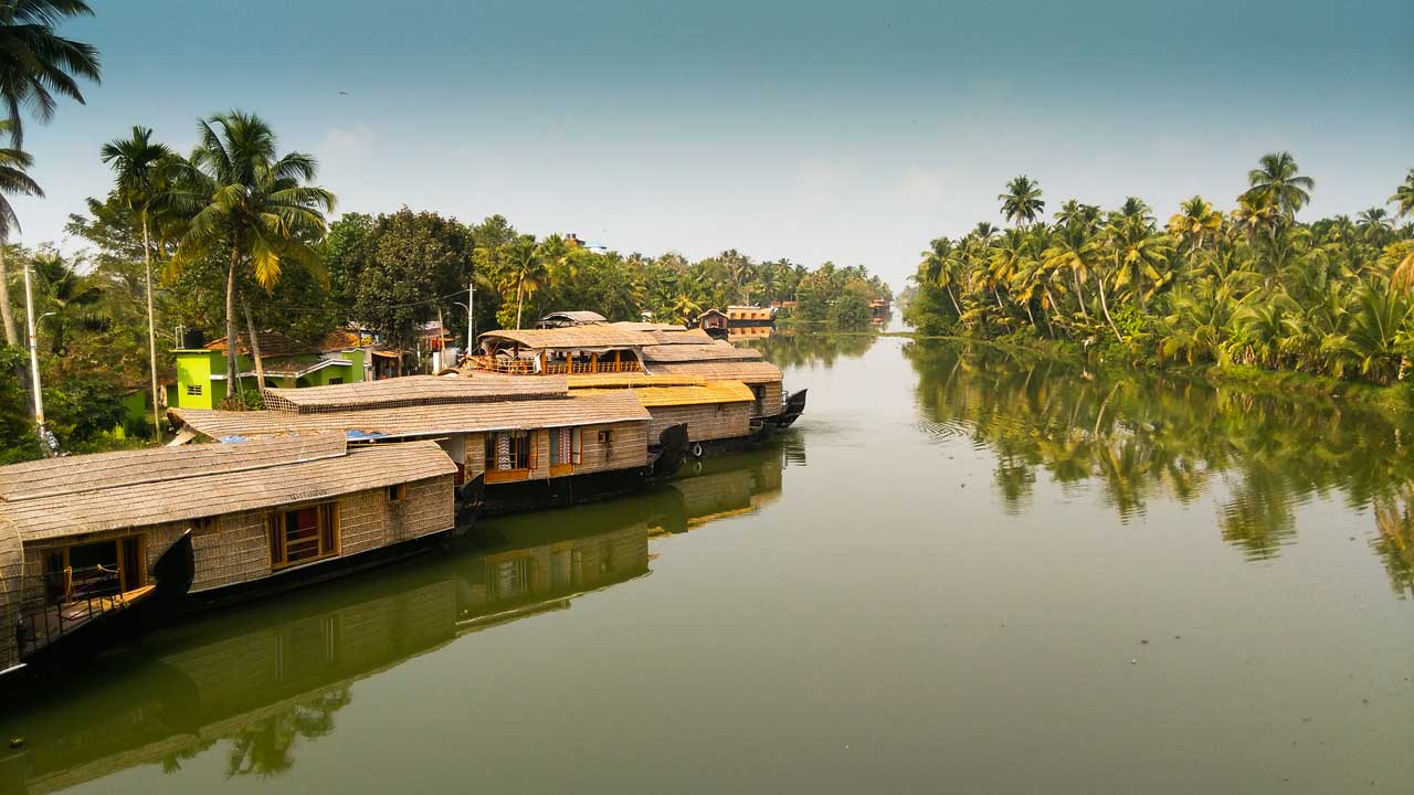 Nature At Its Best - Kumarakom 2 Nights 3 Days Holiday Tour Package ...