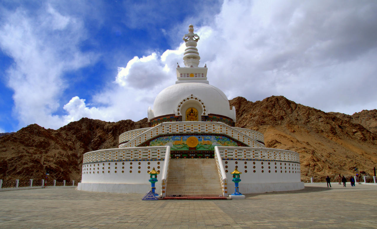 Leh History & Culture - Language, Tradition & Festivals | Flamingo Travels