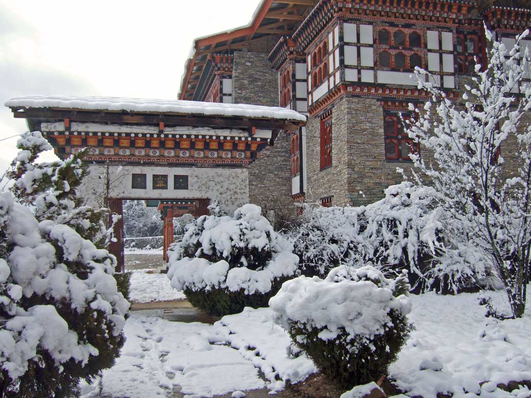 The Dragon Kingdom Bhutan 8 Nights 9 Days Holiday Tour Packages ...