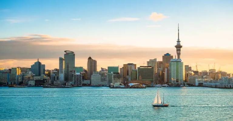 Experience New Zealand and Australia 17 Nights 18 Days Group Tour ...