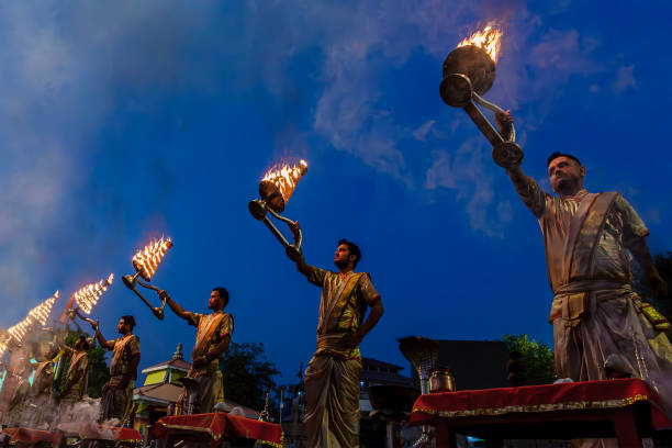 Sacred Varanasi With Serene Gaya 5 Nights 6 Days Holiday Tour Package ...