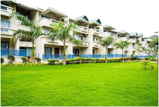 FT - ABU 155 - 3 BHK Villa By Humming Bird Resort 3 Nights 4 Days ...