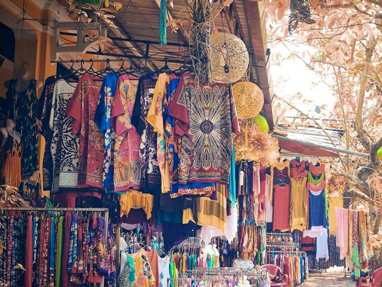 Majeedhee Magu : Shopping Destination Of Maldives