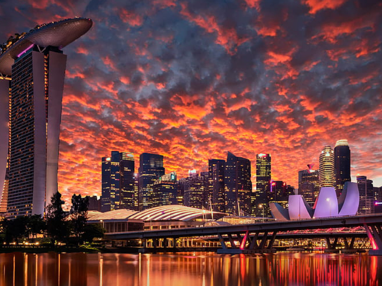 Watch the Sunset at Marina Bay Sands Boardwalk